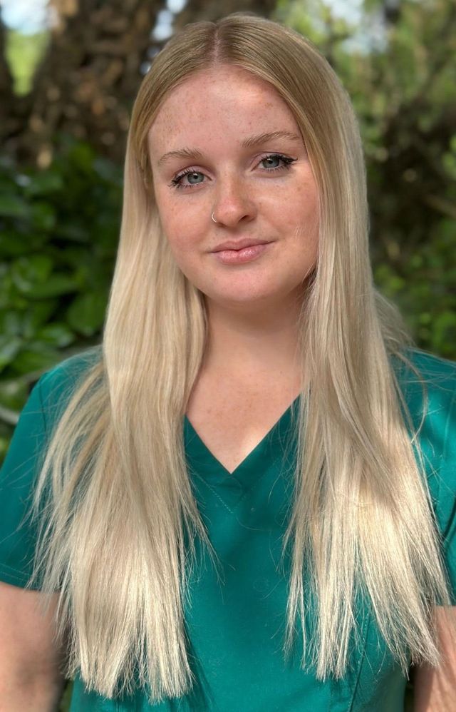 Sarah Berry's Instagram, Twitter & Facebook on IDCrawl