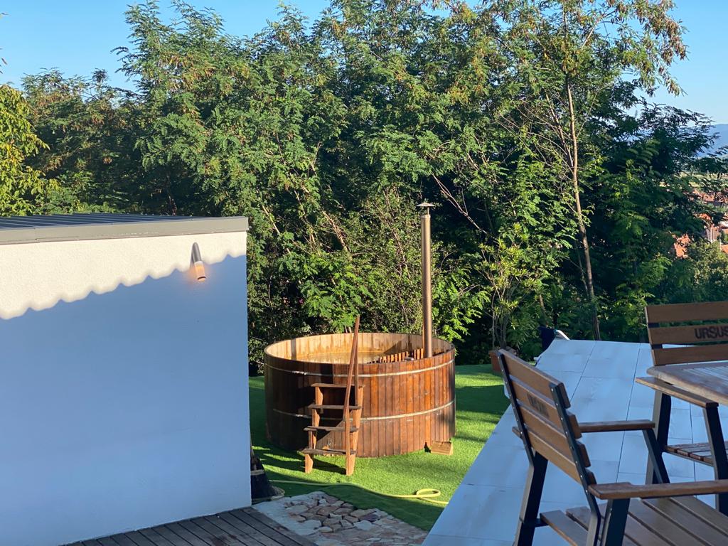 Imagini La Grotta Resort - Vadu Crisului