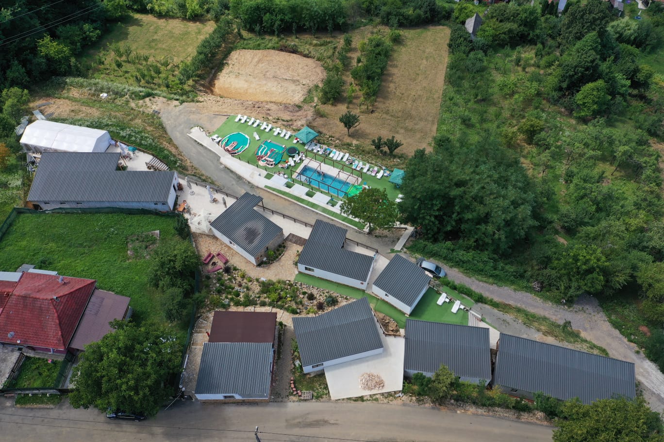 Imagini La Grotta Resort - Vadu Crisului