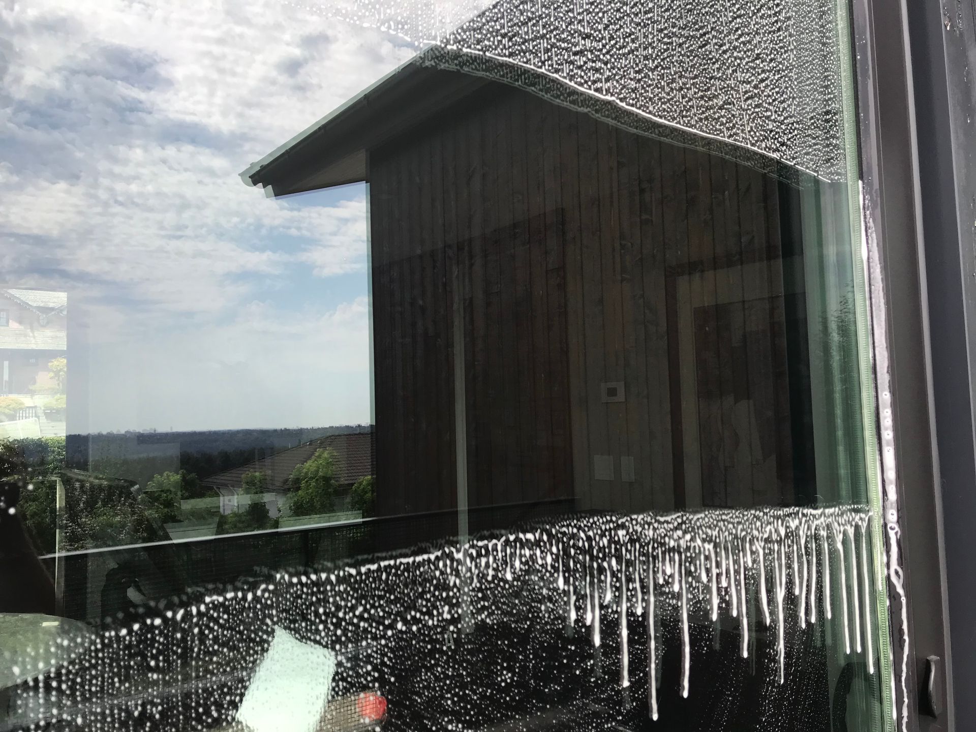 Boost Your Home's Curb Appeal This Summer: Start with Window Cleaning ...