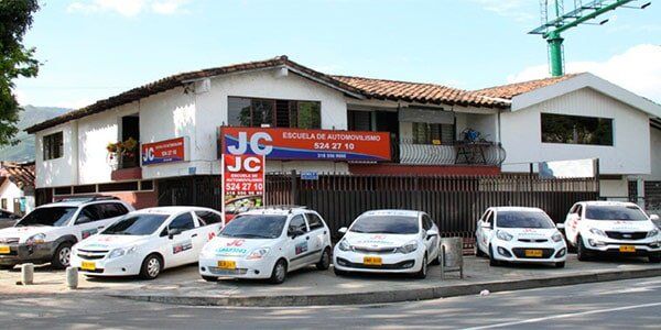 Formación de conductores en Cali con Escuela de Conducción JC