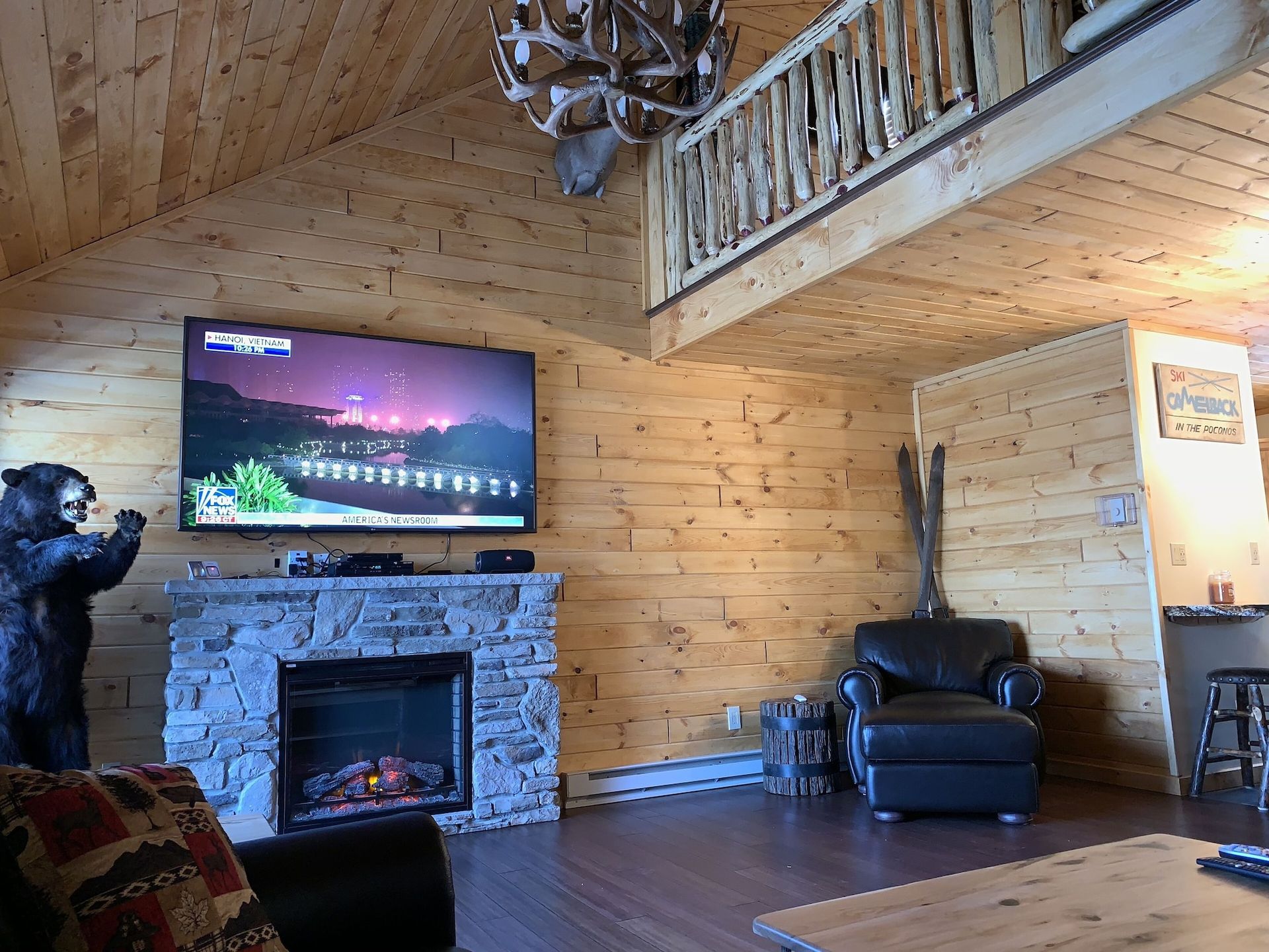 Camelback Cabin 30 | Pocono Lodge Rental