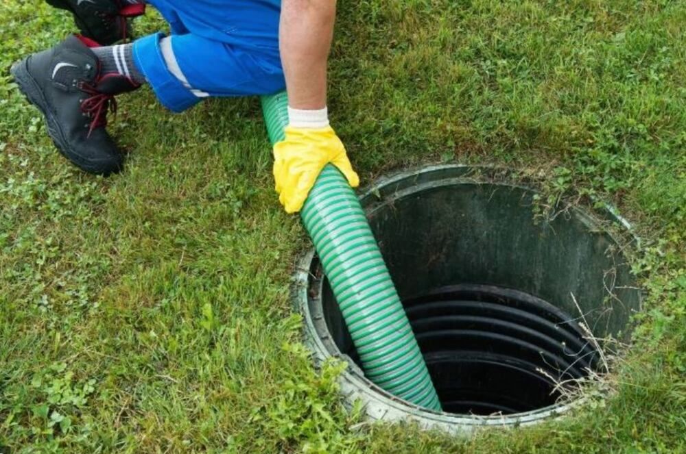 Guide to Septic Tank Emptying: When and Why It Matters