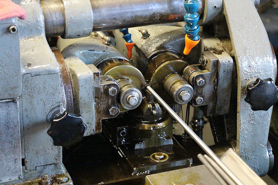 About Us - Rolled Threads Unlimited