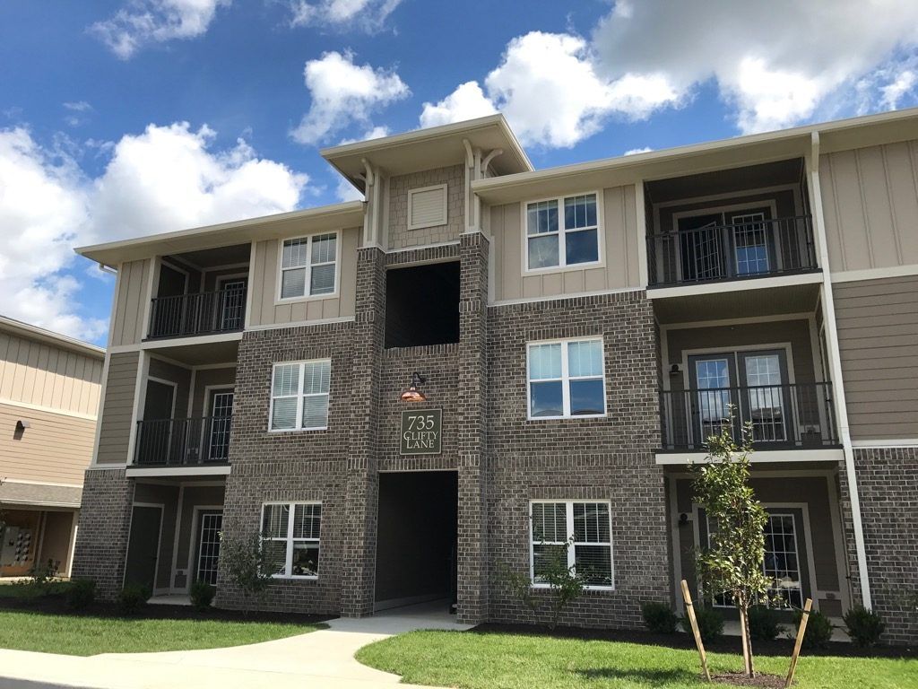 Photo Gallery - State Street Apartments