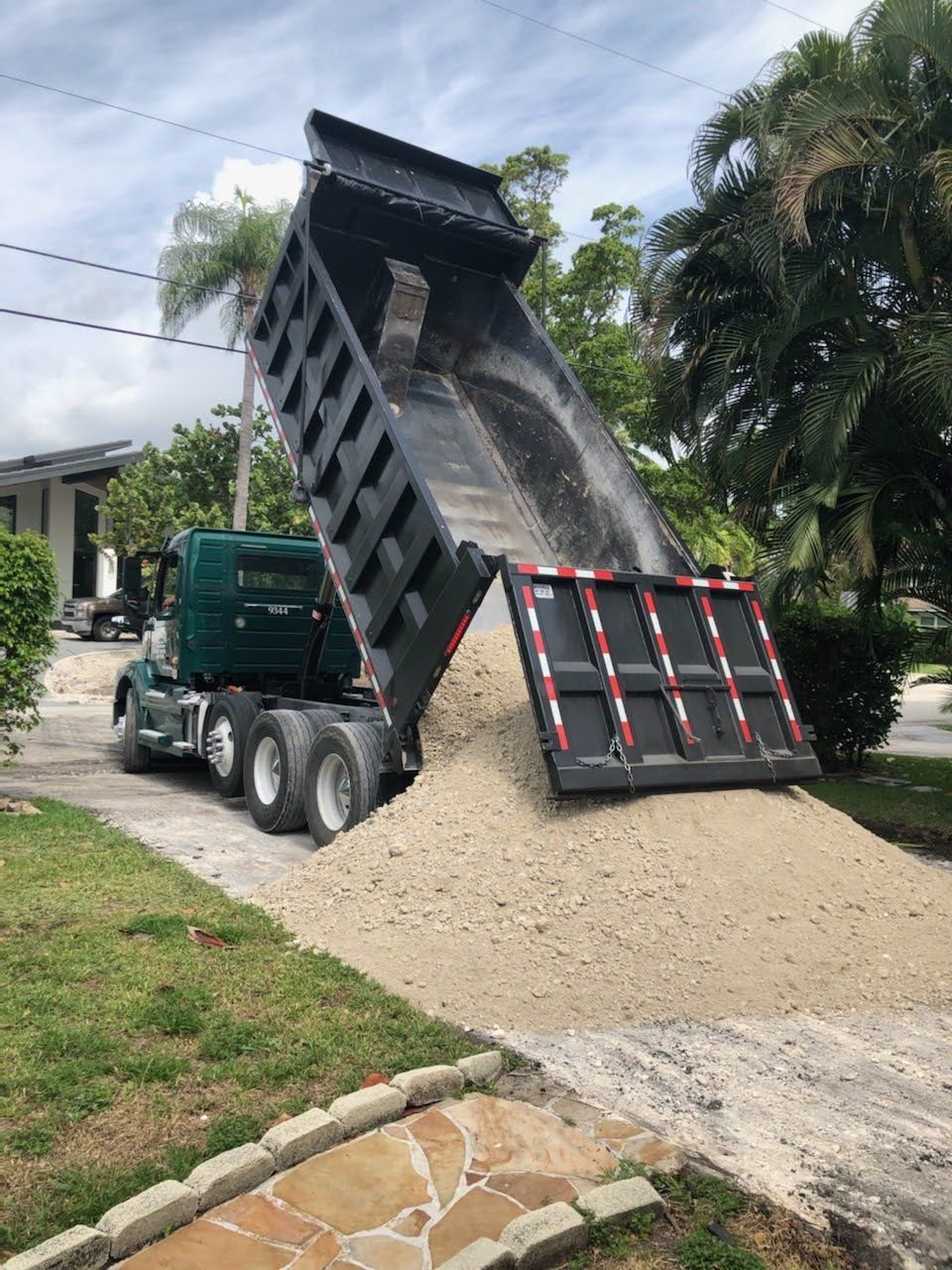 Asphalt Contractor Hollywood FL | Asphalt Paving Crew