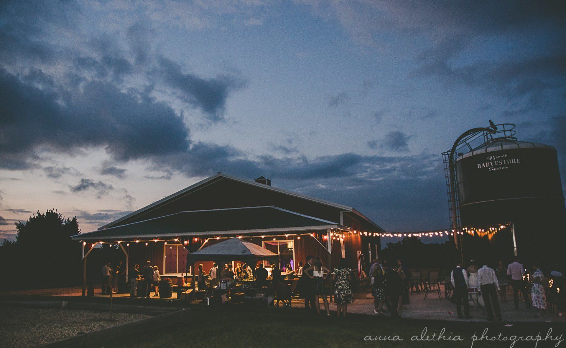 Fat Apple Farm: Home