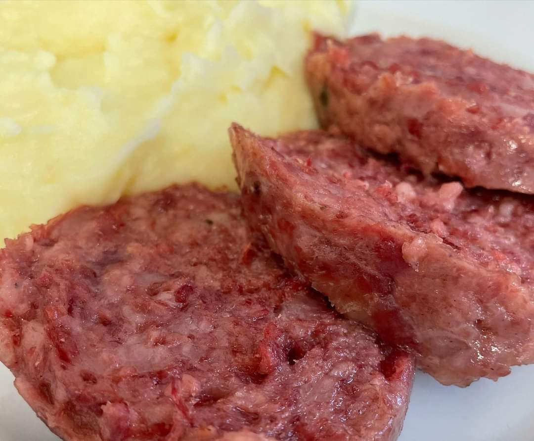 Spalla Cotta e Pancetta | Canneto Pavese | Salumificio F.lli Daturi