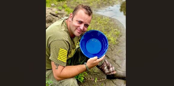 Pan for Gold with Bobby Bo