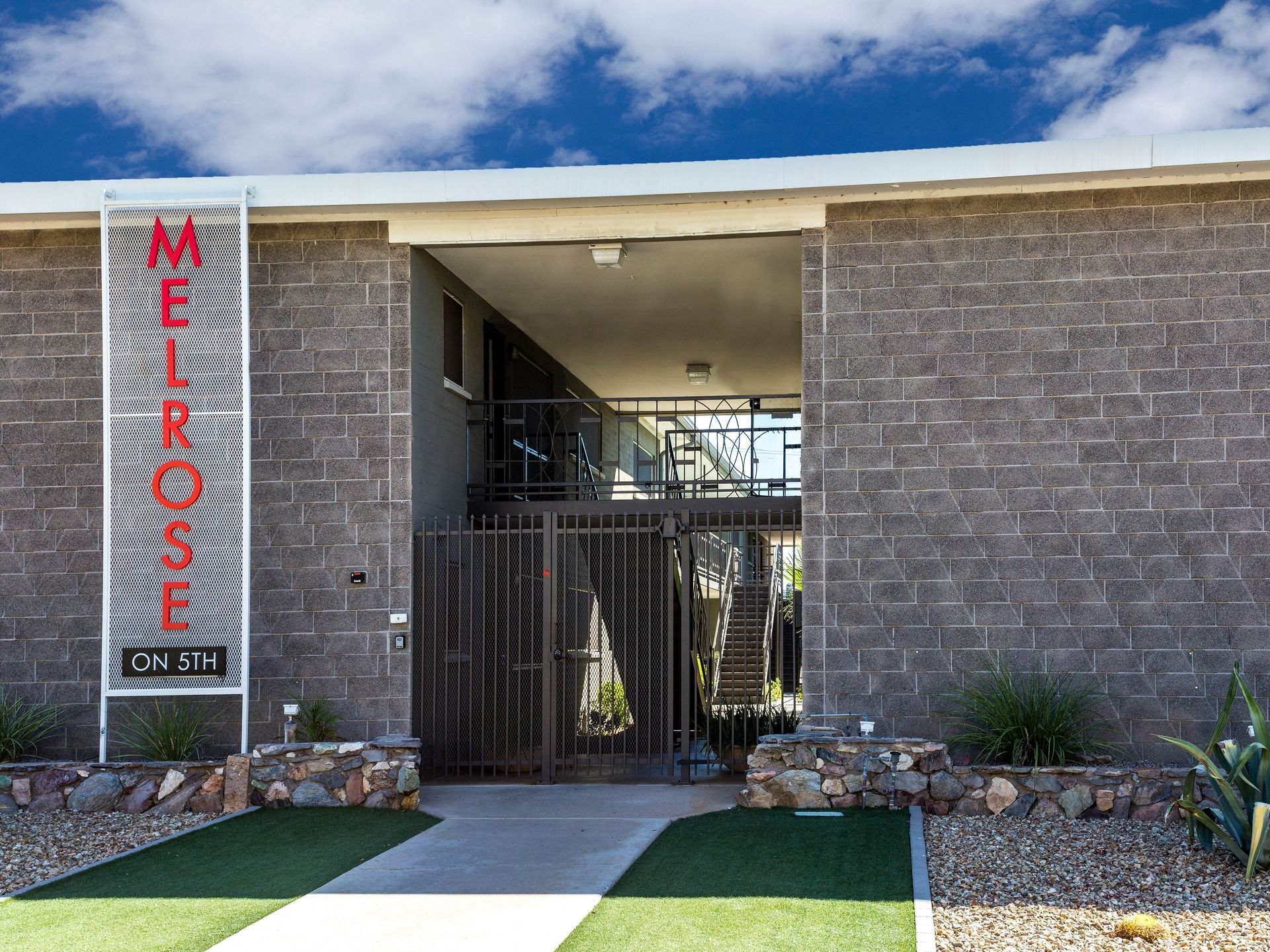 Modern Apartment Rentals In The Melrose District