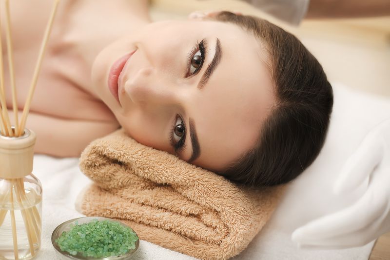 Discover the Art of Touch at Velvet Head Spa: Therapeutic Techniques ...
