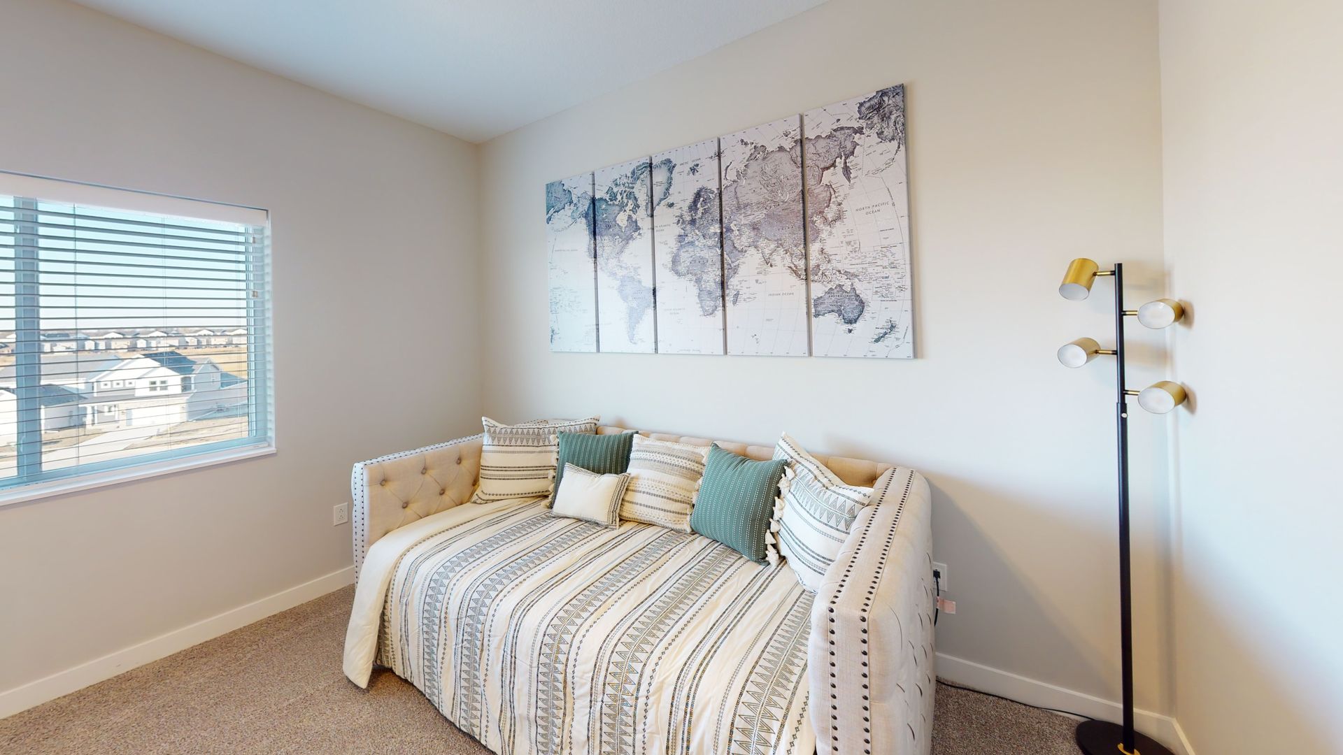 Gallery | The Landing at Legends | Champaign, IL