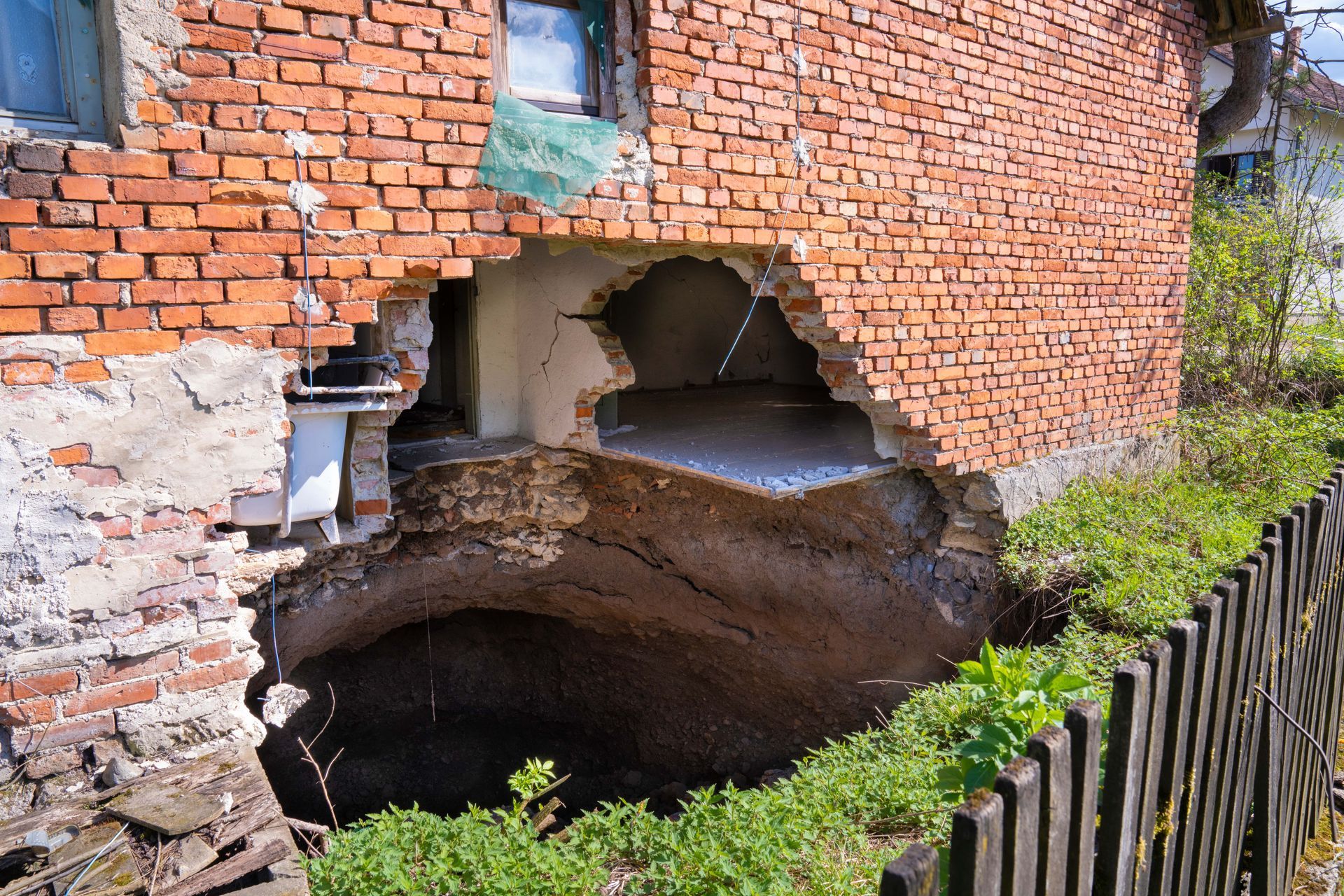 Can a Heavy Home or Foundation Cause a Sinkhole? | RVA Foundation