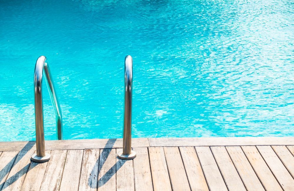 7 Essential Tips to Ensure a Smooth Pool Installation Process