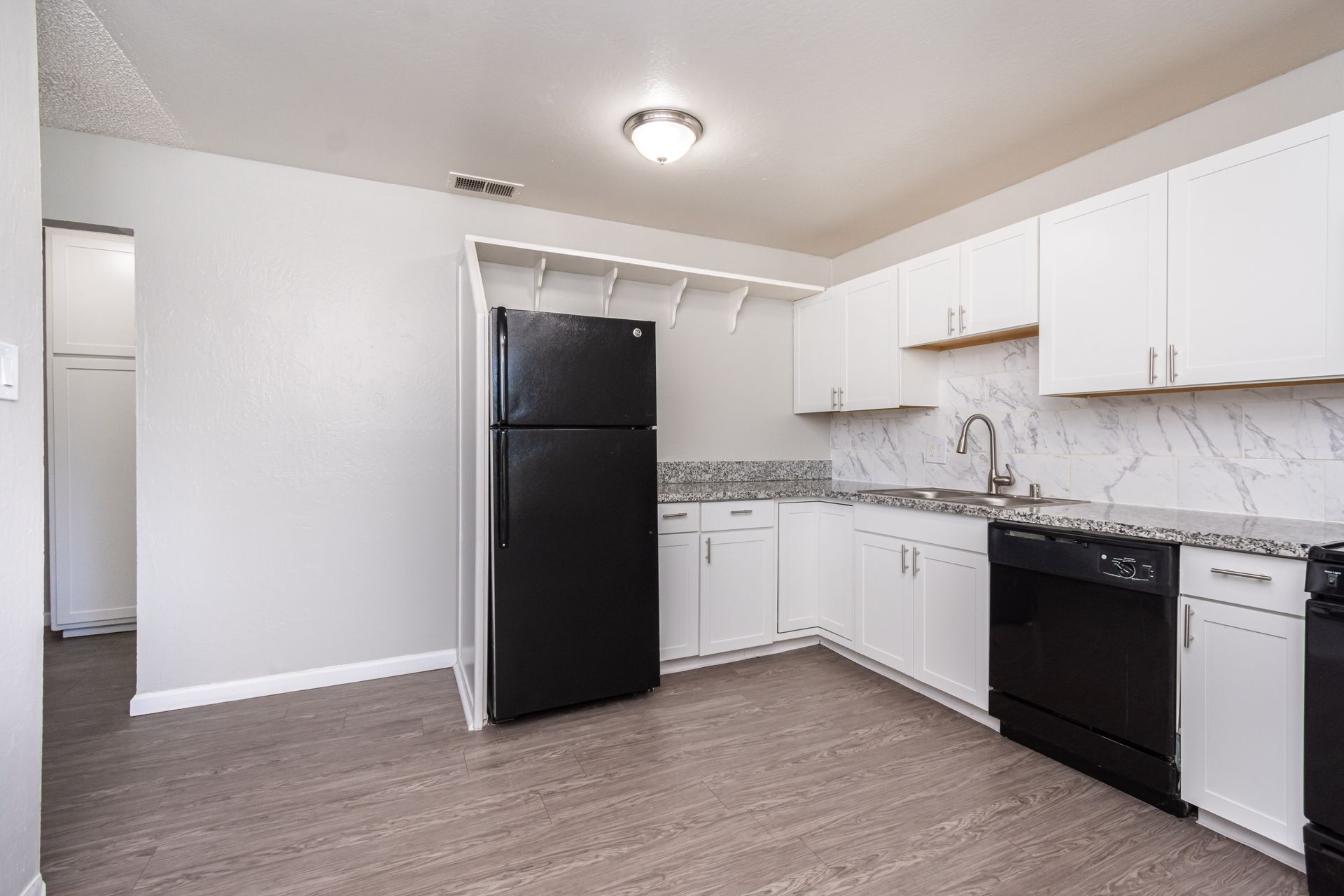 Winding Way Apartments