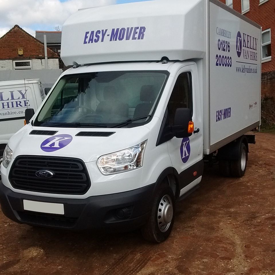 Self-drive minibus services in Camberley