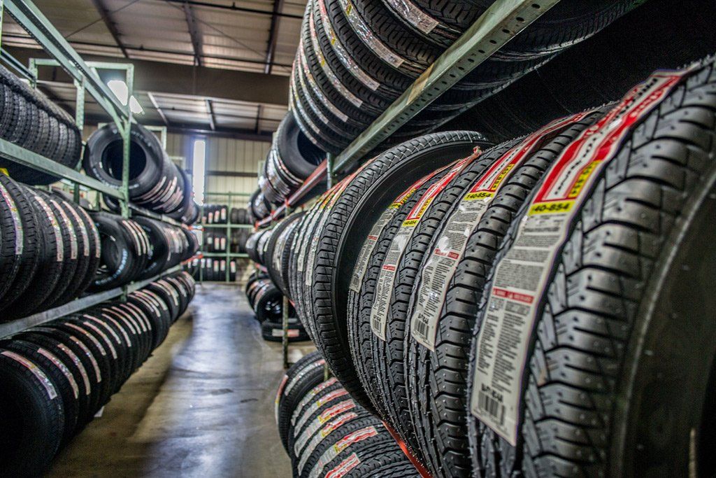 Auto Service, New Tires, Oil Change, Tire Repair | M & W Tire & Auto