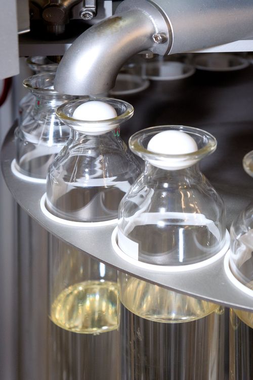 Full Crude Assay Analysis