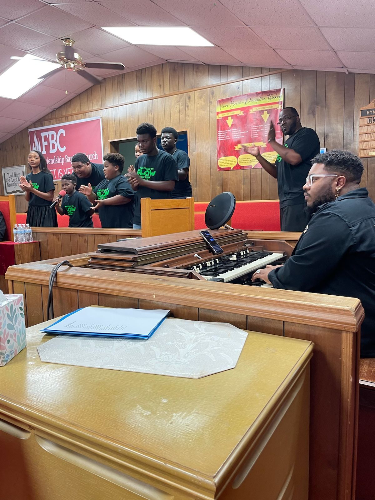 Baptist Church | Luling, TX | 713-553-3849