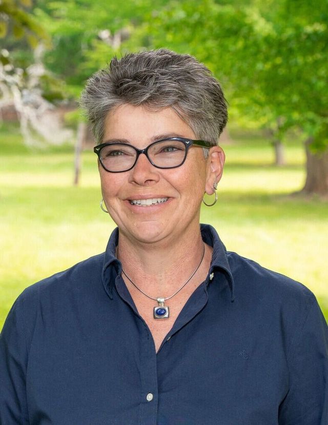 Emily Sanderson's Instagram, Twitter & Facebook on IDCrawl