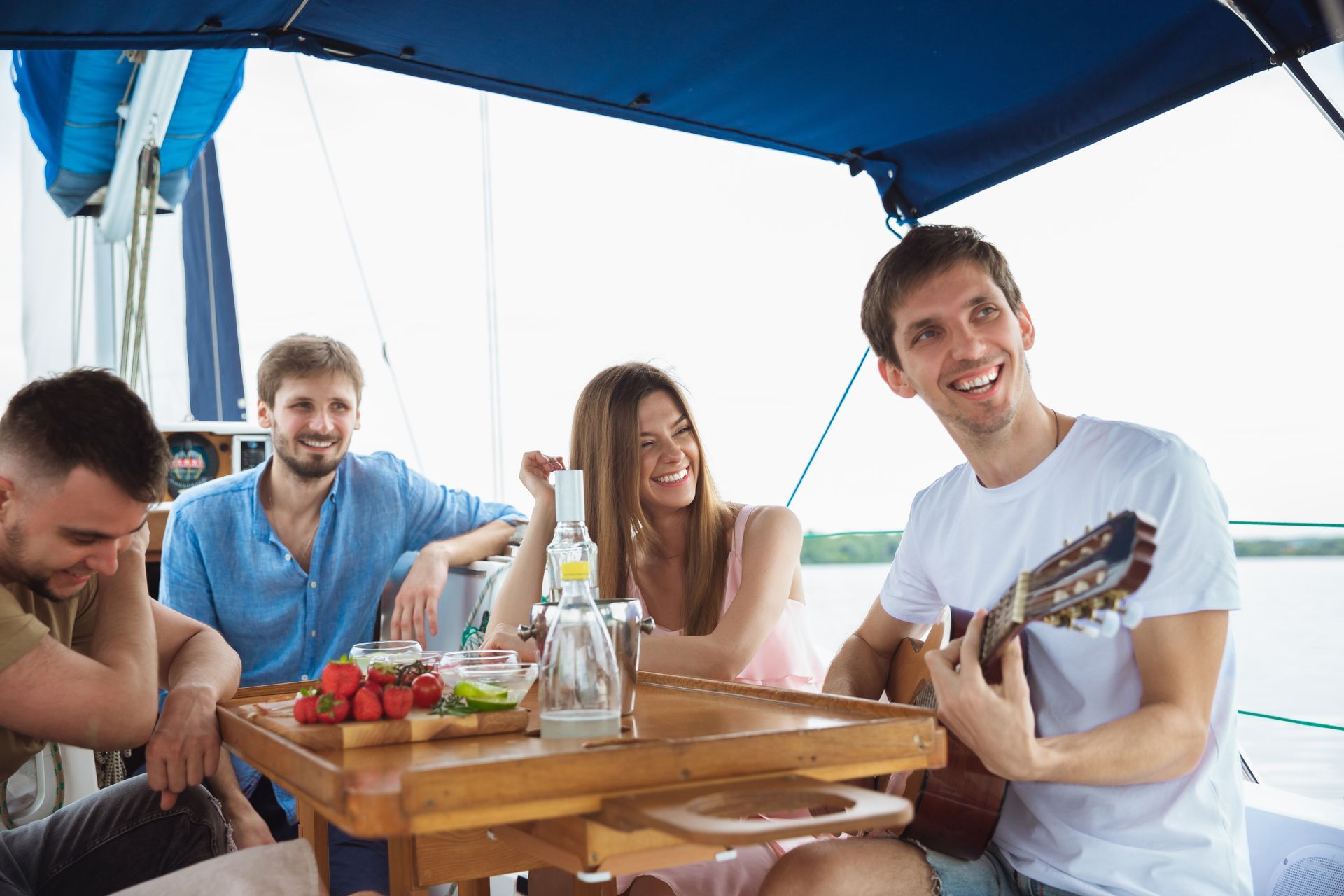 5 Expert Tips for an Epic Miami Party Boat Experience