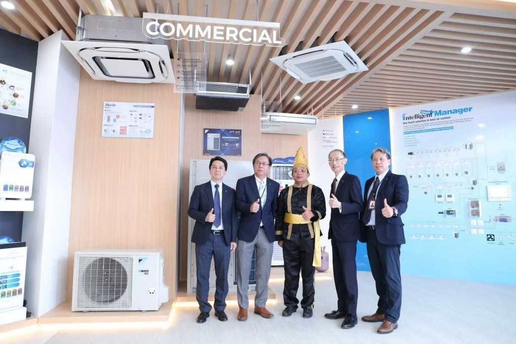 OPENING OF PT DAIKIN AIRCONDITIONING INDONESIA, MANADO BRANCH