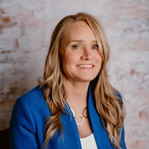 Angela Dore's Instagram, Twitter & Facebook on IDCrawl