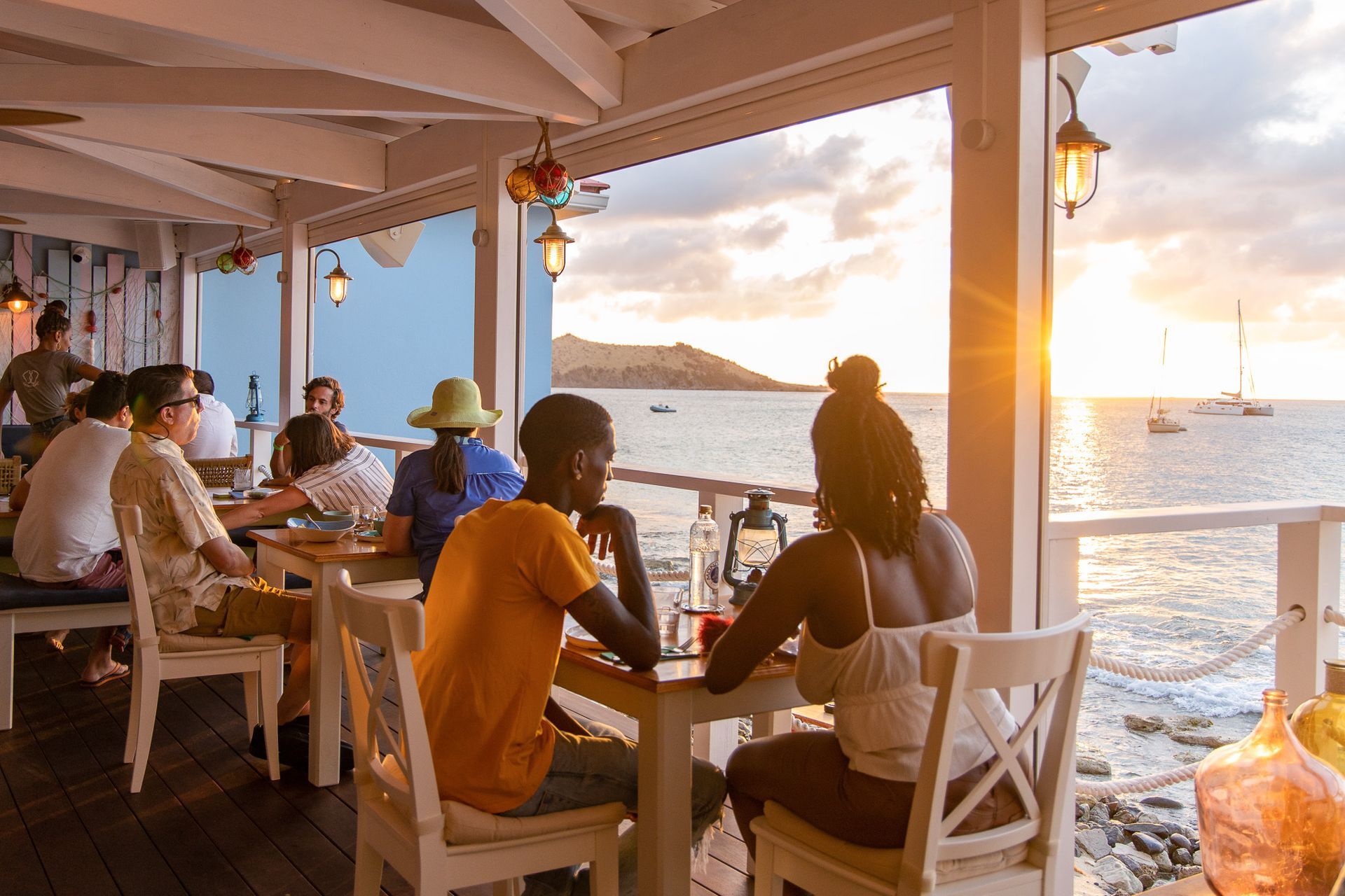 Calmos Café | Restaurant | Grand-Case | Saint-Martin