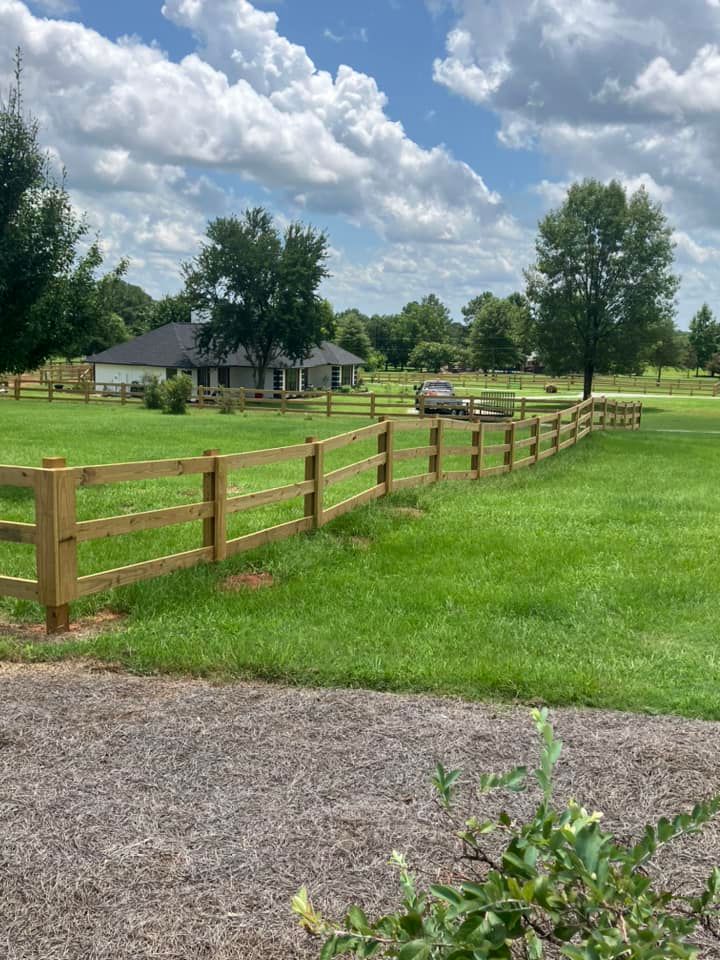 Fencing Company | Montgomery, Alabama | B-Line Fence