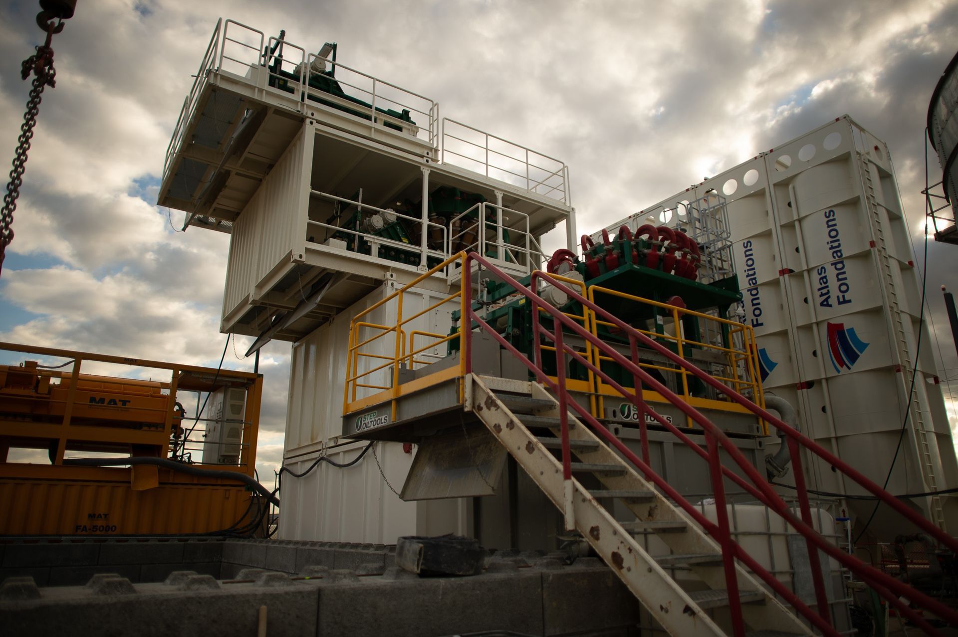 STEP Oiltools - Solids Control and DWM Services