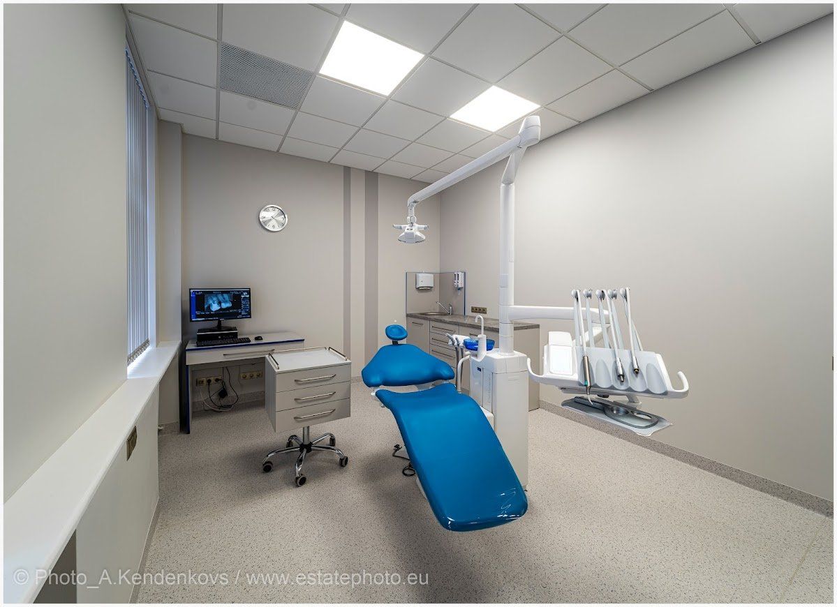 ZOBĀRSTNIECĪBAS KLĪNIKA X DENTAL