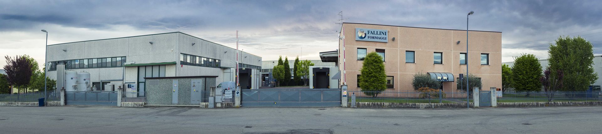 Fallini Formaggi | Lavorazione parmigiano | Gattatico, RE