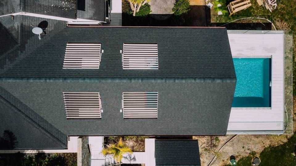 Integrated Louvre Roofs | Seamless Indoor-Outdoor Living