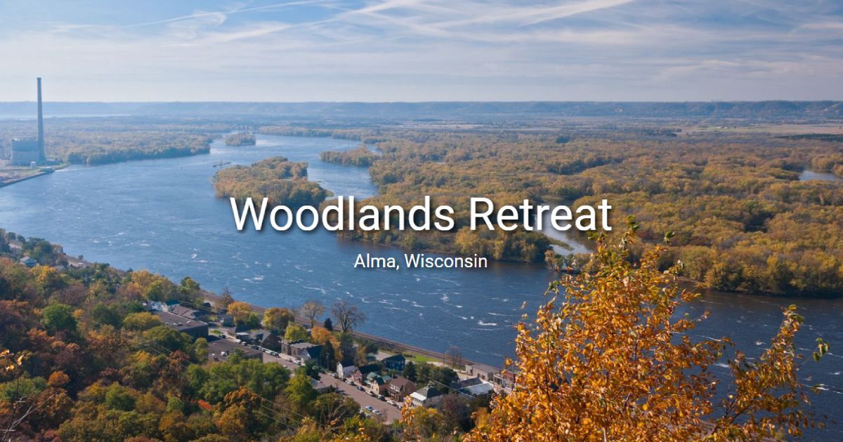 Comfortable Lodging in Alma, WI - Woodlands Retreat