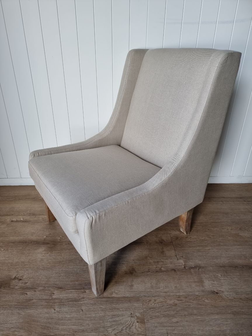 Lounges in Cairns | Tropic Living