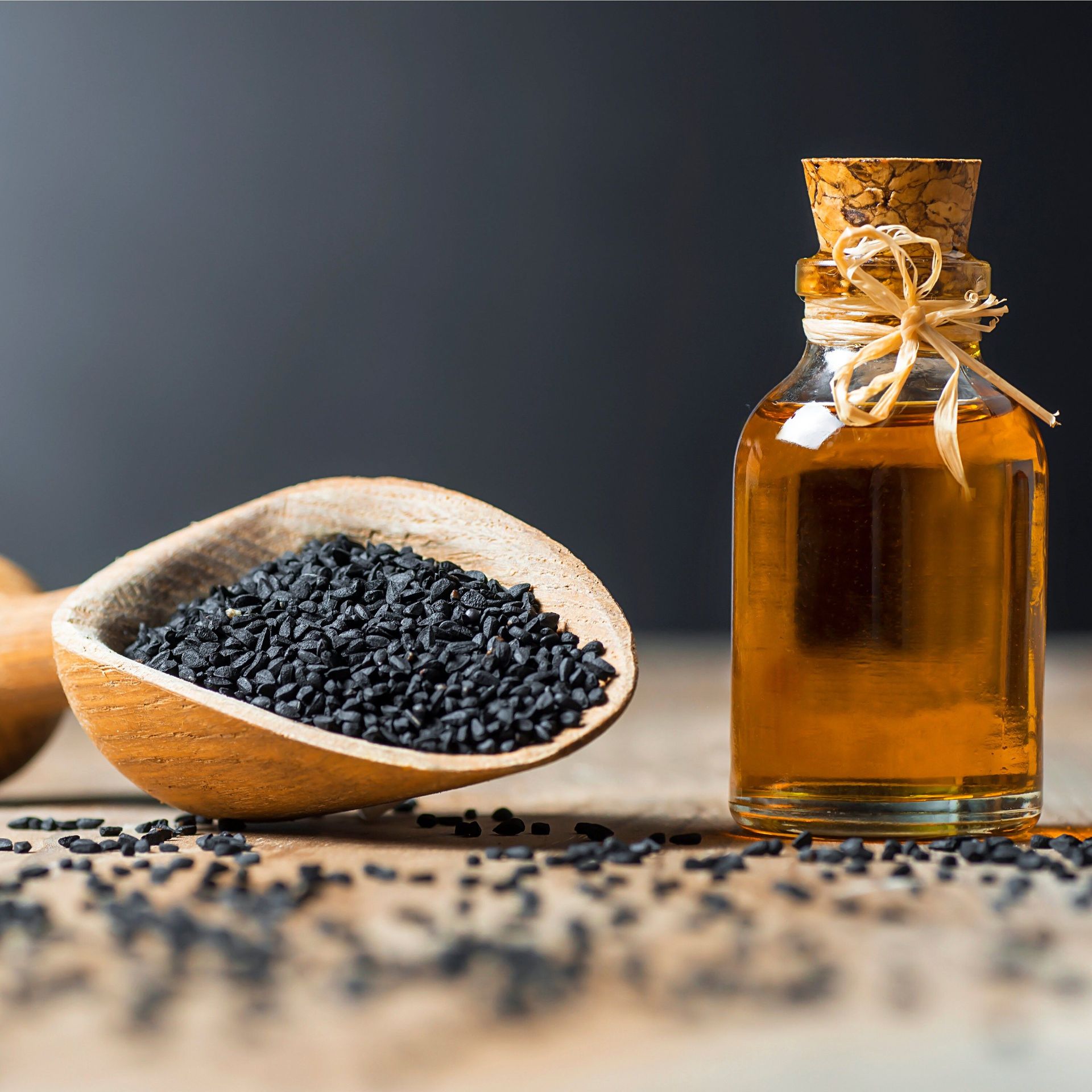 L'huile de Nigelle : Bienfaits, Composition et Utilisation