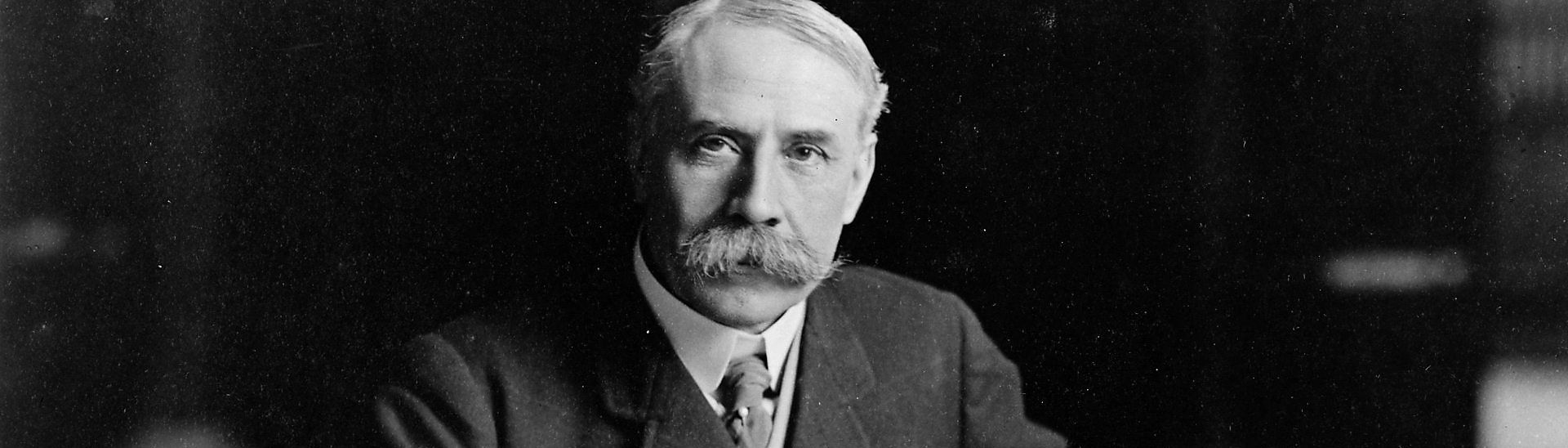 THE STORY BEHIND: Elgar's Cello Concerto