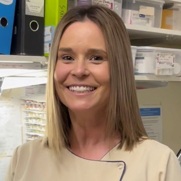 Debra Hancock's Instagram, Twitter & Facebook on IDCrawl