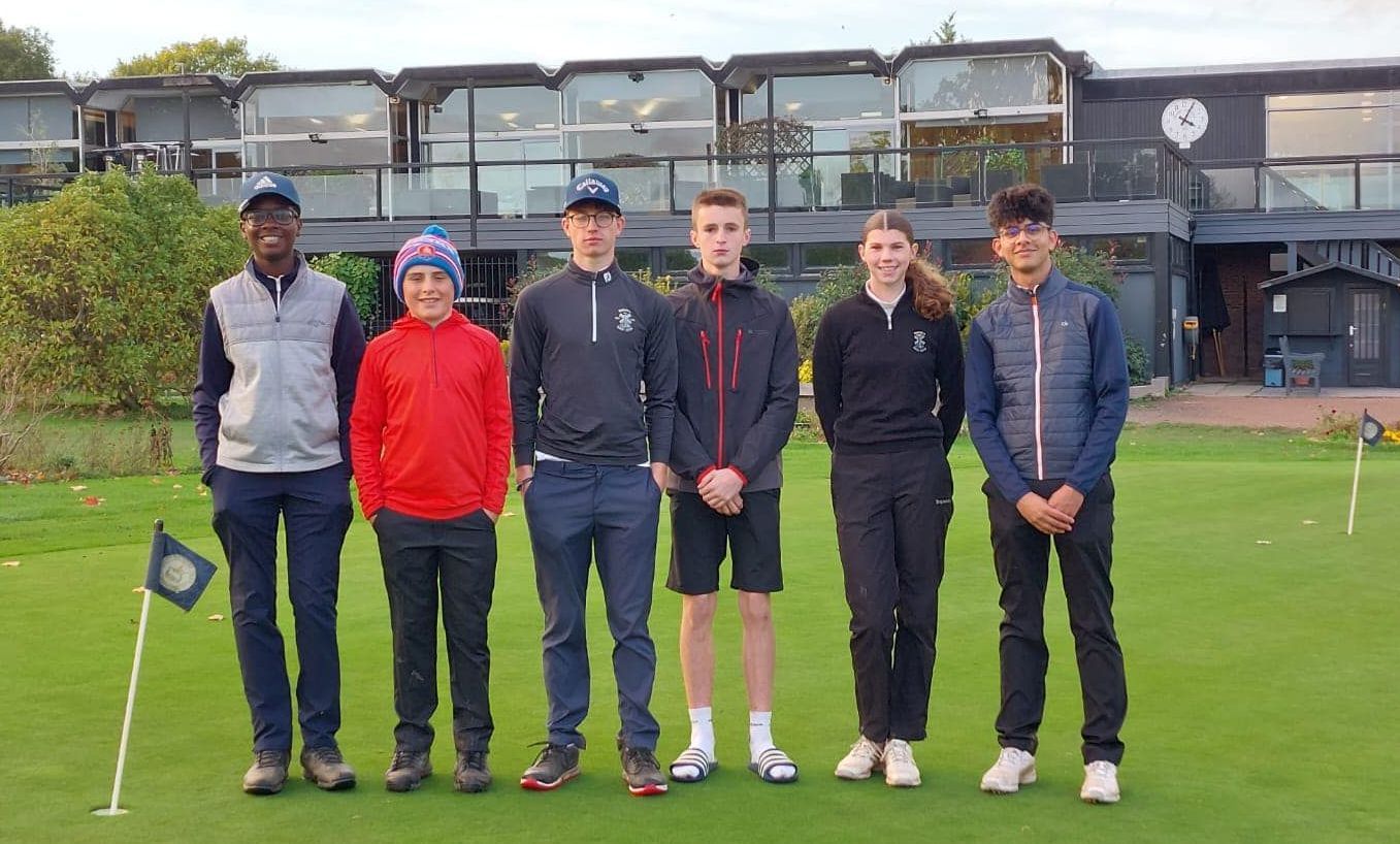 Enfield Golf Club - Enfield, Middlesex - Clubhouse