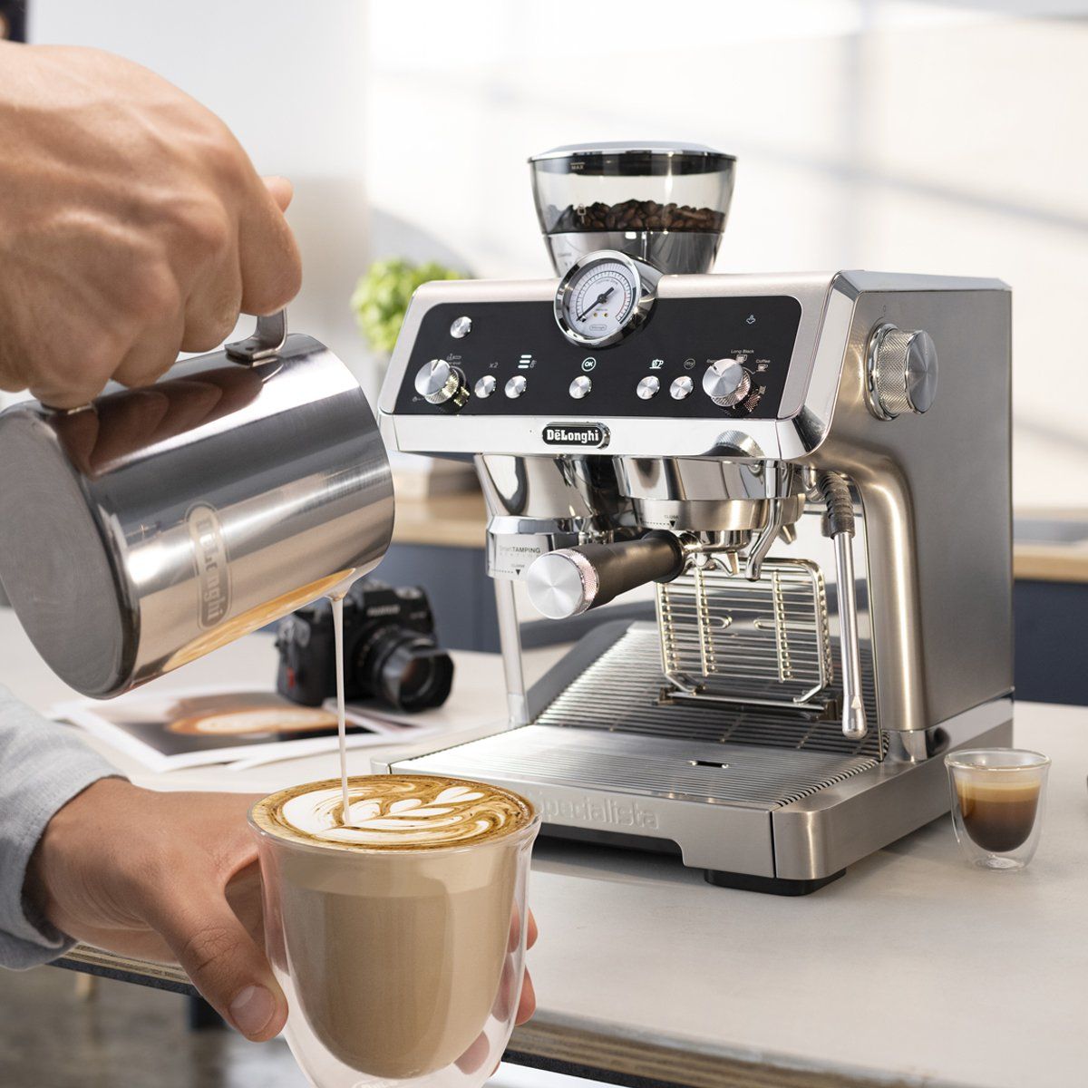 Home coffee solution: Coffee machines & Coffee