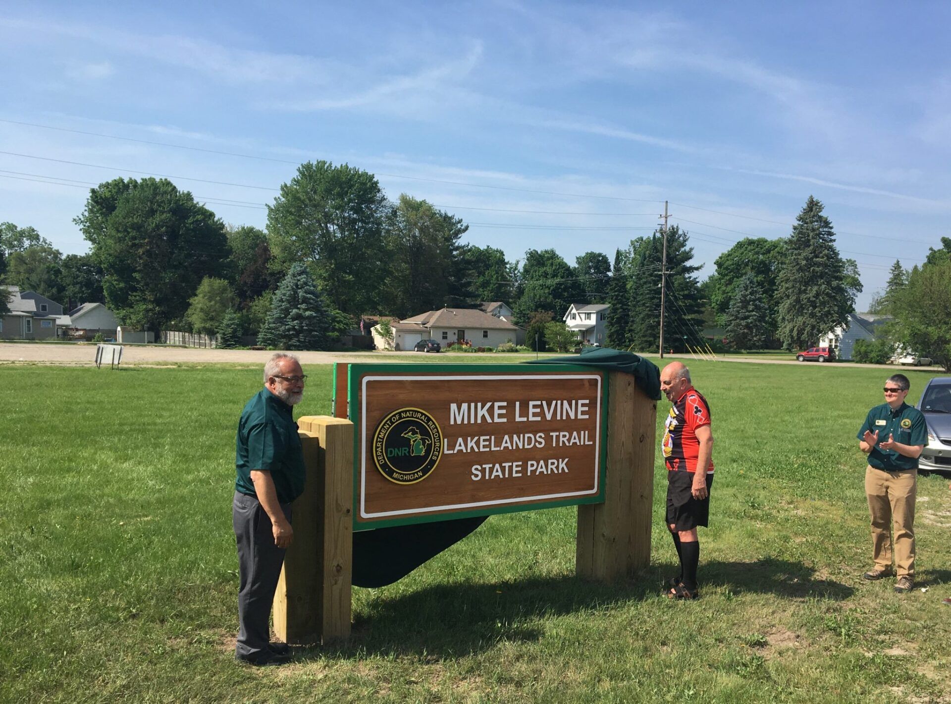 The Lakelands Trail Tour