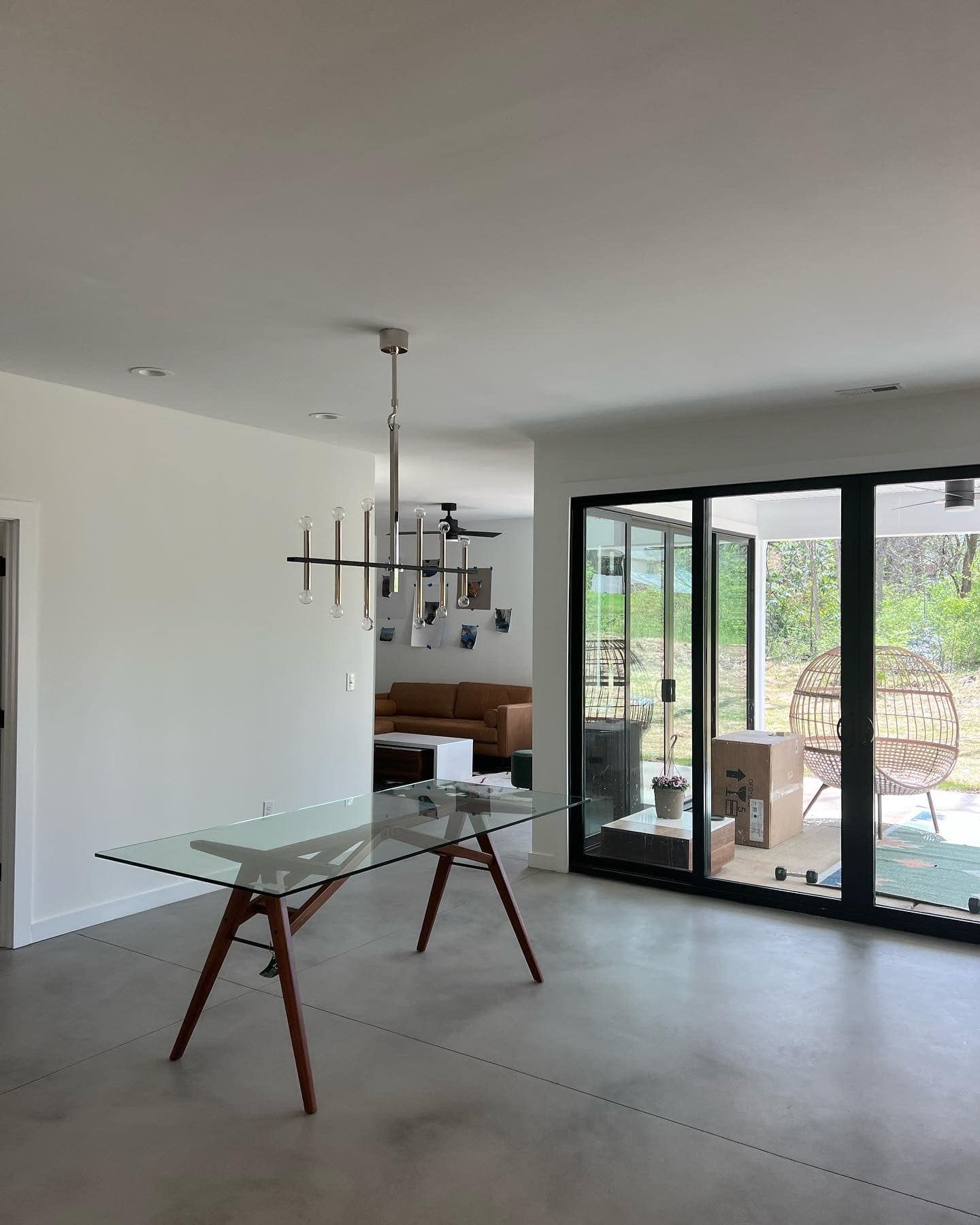 Slate & Quartz Epoxy | Diversified Decorative | Monroe