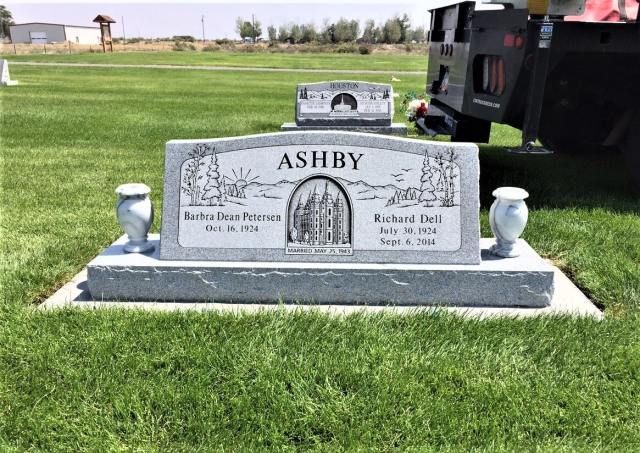 Headstone Photo Gallery | Walker Monument | Utah