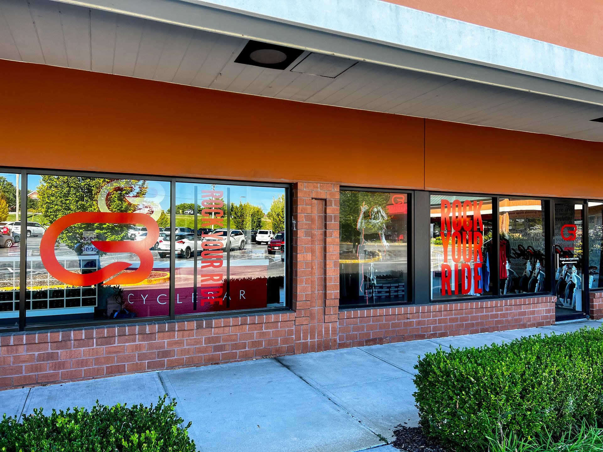 Vinyl Designs – St. Louis, MO – The Designery Sign Shop