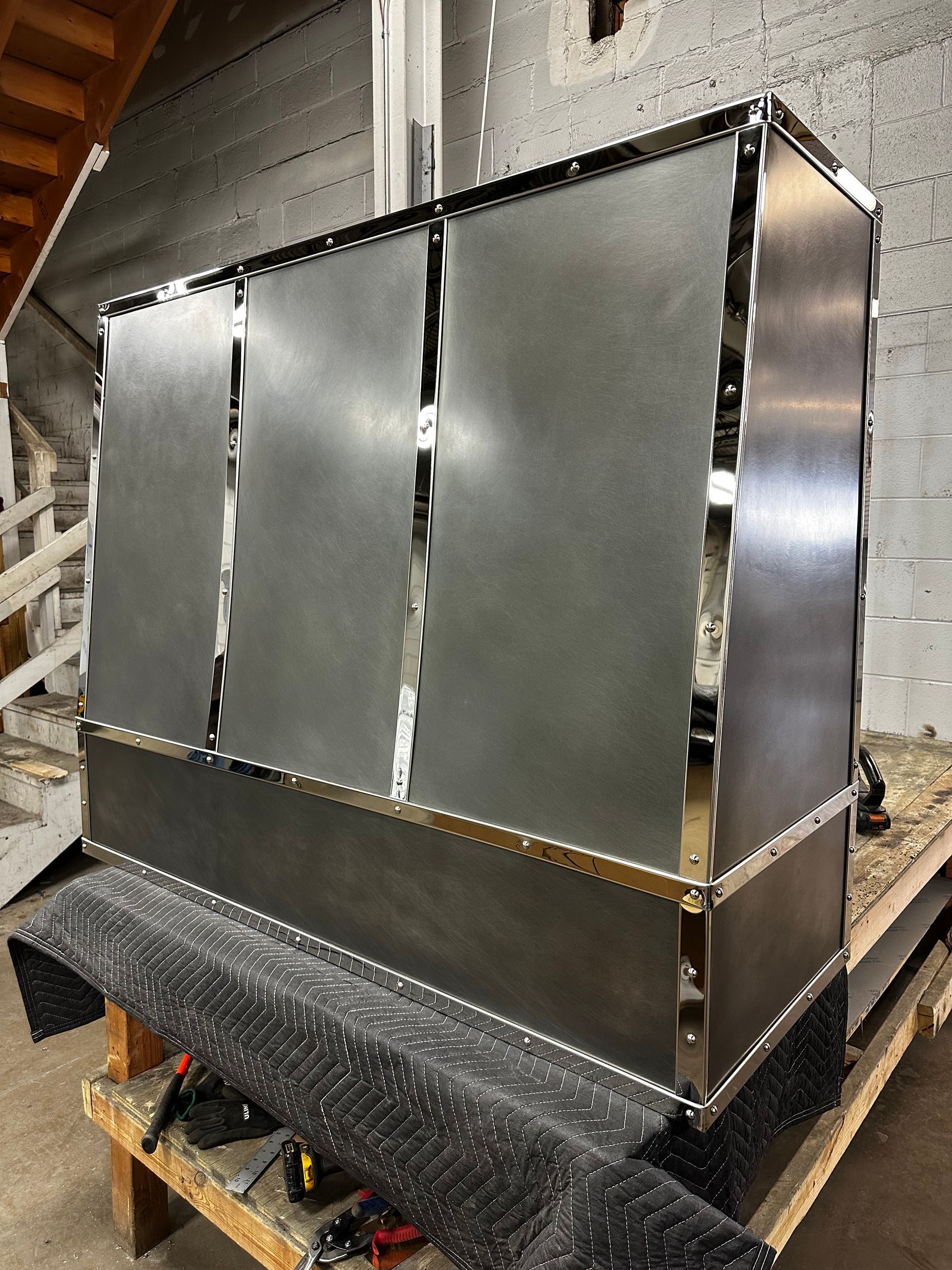 Dark Zinc Designs | Illinois | 224-577-9000