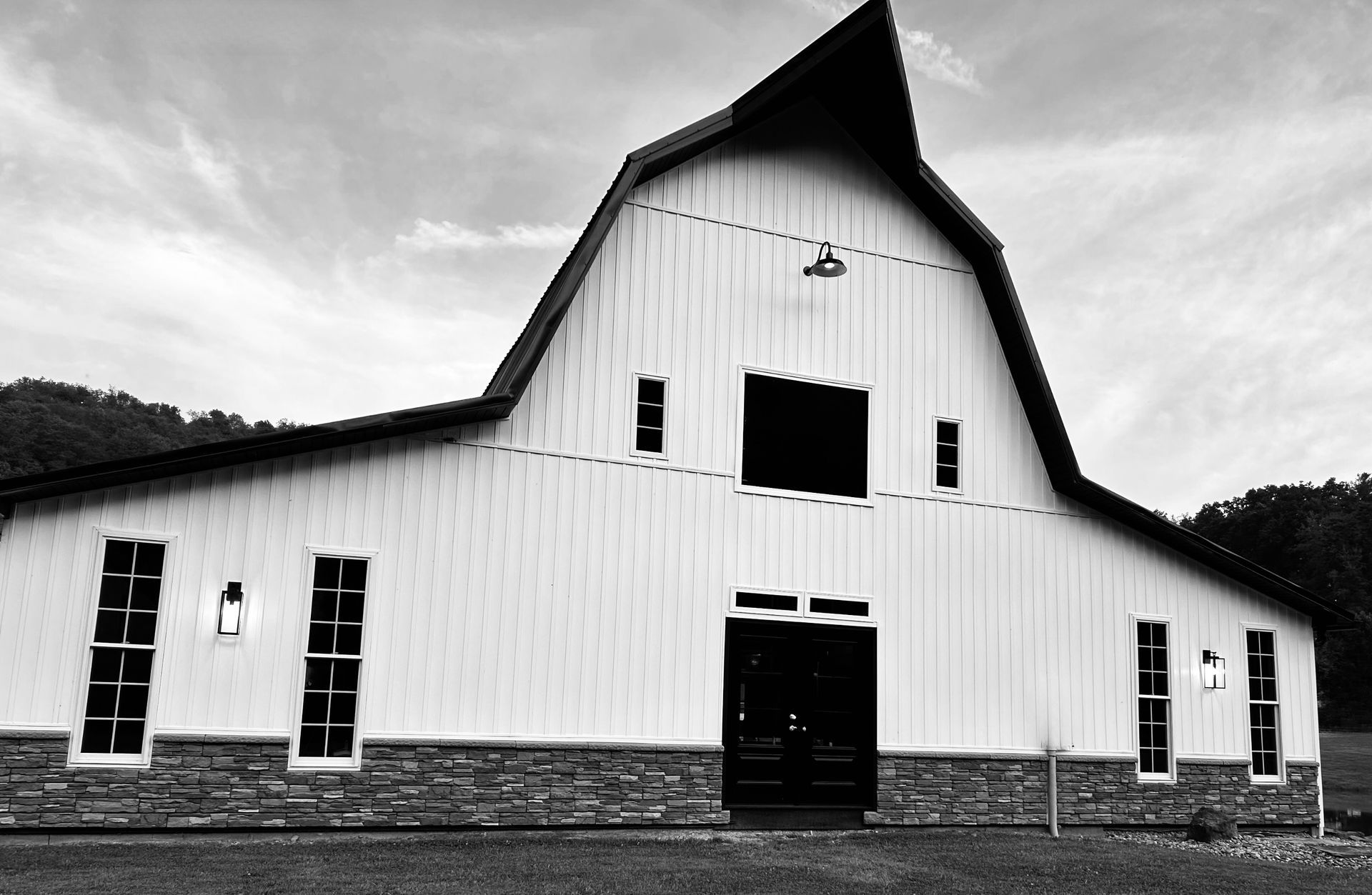 West Virginia Weddings | The Evergreen Wedding Barn & Event Venue