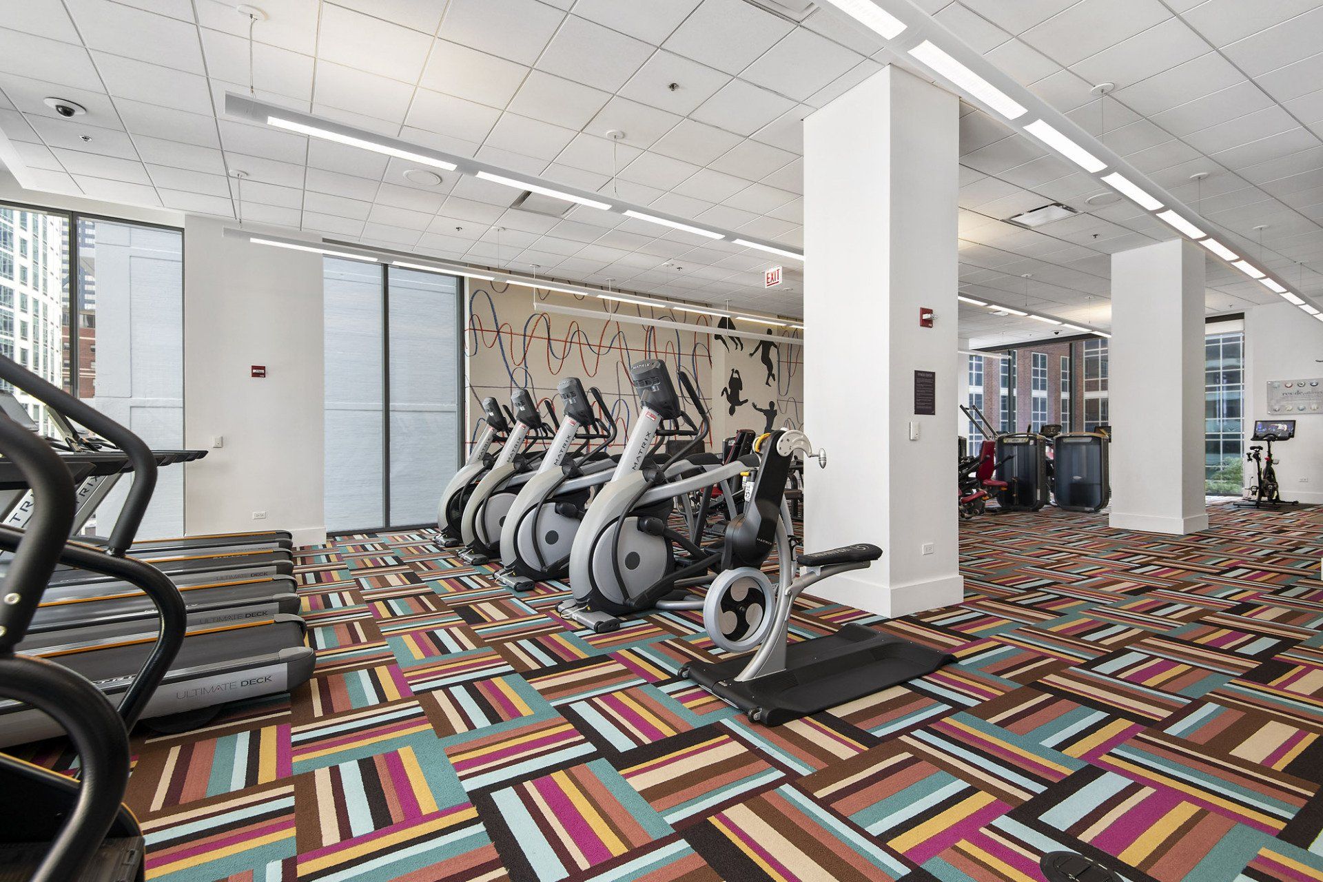 State & Chestnut | Upscale Apartments in Gold Coast, Chicago