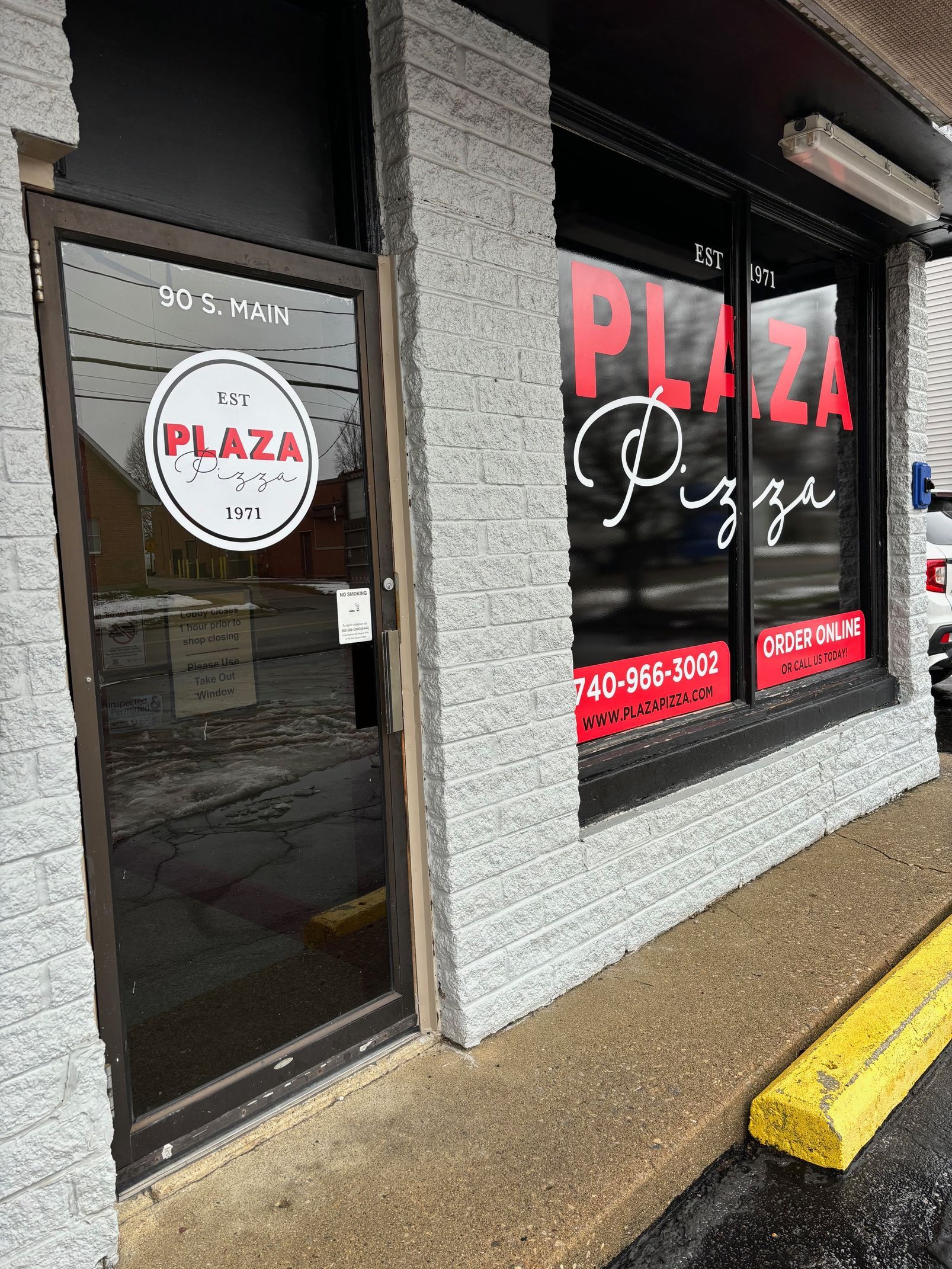 The Best Pizza in Johnstown, OH [Order Online] - Plaza Pizza®