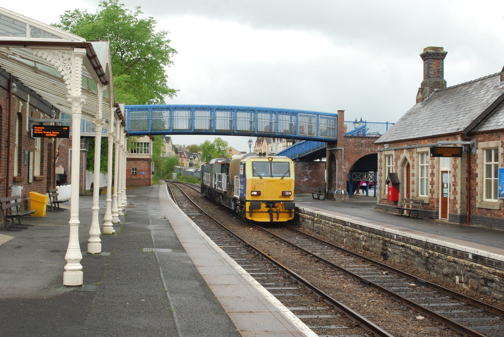 A spectacular rural railway between Swansea and Shrewsbury.