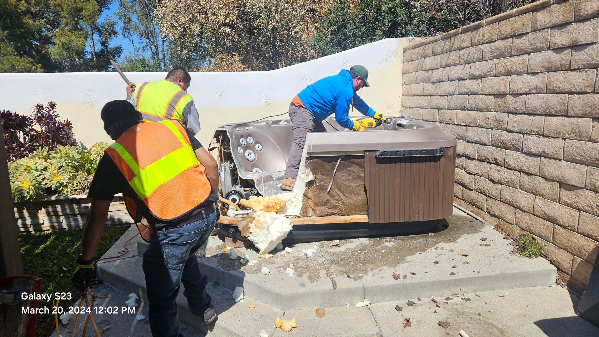 Our Gallery | JUNK TIGERS HAULING AND DEMOLITION